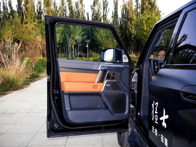 China Car Manufactured New: Energy Car Brave Warrior Black Color Export
