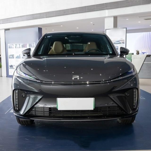 2023 Rising Auto R7 Long-Range Screen Master Version New EV Car Electric Crossover