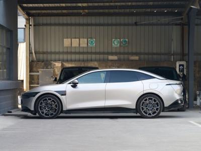 Cina Zeekr 007 a trazione su tutte le ruote 75kwh auto elettrica perfetta per il tuo successo commerciale in vendita