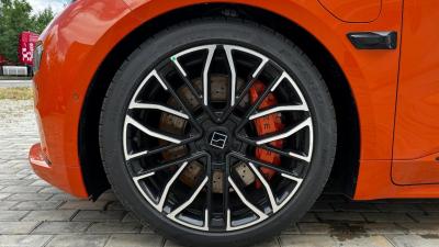 Cina Tipo di carrozzeria chiusa Zeekr 001 100kwh Auto elettrica SUV BEV Z Sport 4WD Ruota 4WD UTV Gelly in vendita
