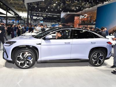 Cina 2024 Byd Sealion 07 EV 550 Awd Versione di navigazione intelligente Veicolo elettrico SUV AWD in vendita