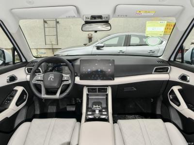 中国 2024401km トランセンデンス SUV 白外装色 BYD 元UP 先進技術 販売のため