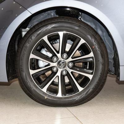 Китай Toyota Levin 1.8L Edition Гибридный энергетический автомобиль с максимальной мощностью 101 кВт и высоким объемом продается