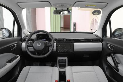 中国 リップモーター T03 403 スマート版 車 200kw 5席 持続可能な交通機関 販売のため