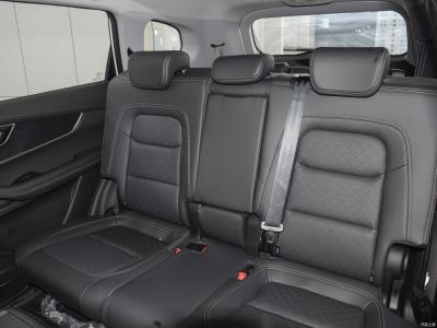 China Automatic Transmission 2023 Chery Tiggo 8 Gasoline 1.5L 156horsepower L4 SUV Hot Deals for sale