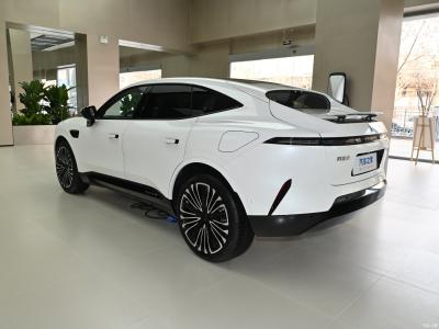 Cina SUV Struttura Avatr11 2022 elettrico a lungo raggio versione a doppio motore 5 posti 230kw in vendita
