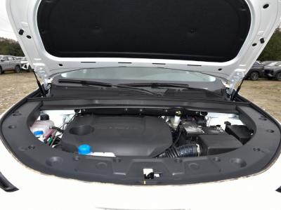 Cina Massa massima a pieno carico 2220kg SUV 2023 2.0t Due-Drive Joycollar Modello Changan Uni-K in vendita
