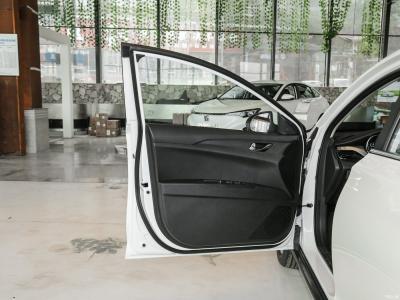 Cina Changan Eado EV460 Limousine elettrica per le vostre esigenze in vendita