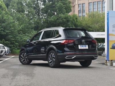Cina VW Volkswagen Tiguan L 2023 Redesignato 330tsi 2WD Versione Zhixiang FWD Drive Benzina in vendita