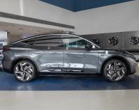 China 2023 Rising Auto R7 Long-Range Screen Master Version 100 Electric SUV 4900mm for sale