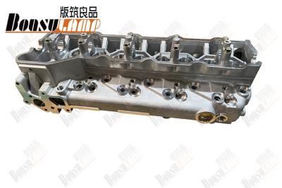 中国 イスズーパーツのシリンダーヘッド 4M40 OEM 0102020003 販売のため