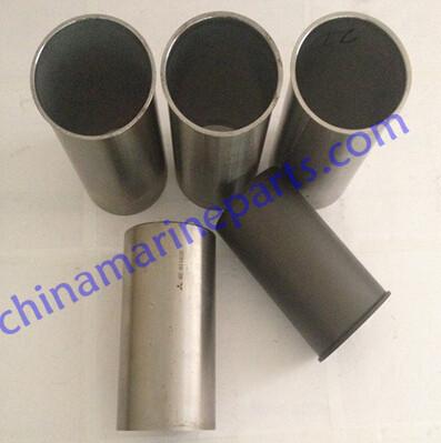 China Engine part  Yanmar 6T112 cylinder liner   Marine Engine parts for sale