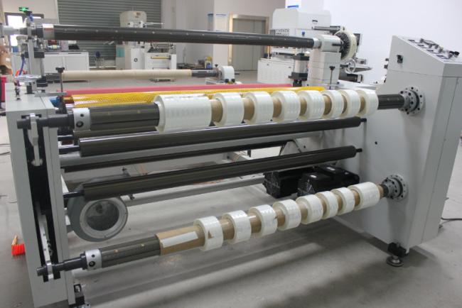 Jumbo Roll Auto Slitter Rewinder Machine (DP-1300)