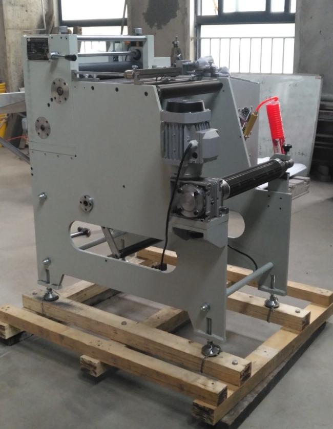 Computer and Mobilephone Screen Protector Cutting Machine (DP-1000)