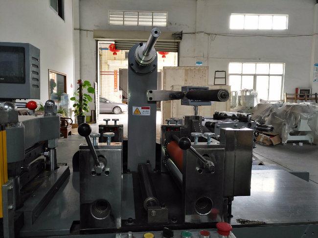 Automatic Flatbed Die Cutting Machine for Self Adhesive Labels