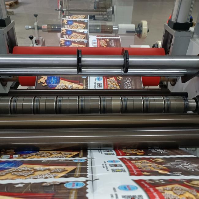 Laminating Machine for Printed Label and BOPP Tape (DP-650TH)