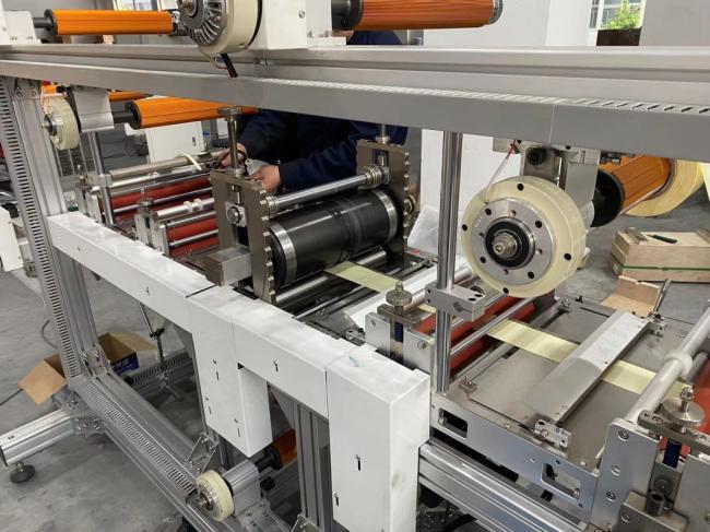 Multi Shafts Unwinding and Rewinding Laminating Machine