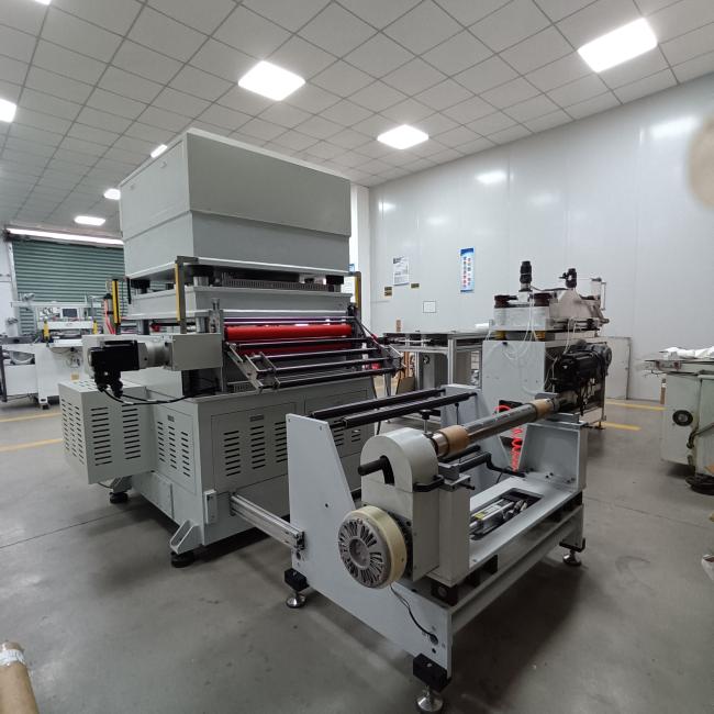 Automatic Automotive EVA Sponge Die Cutting Machine