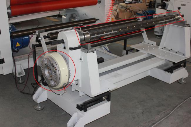 Label / sticker slitting and rewinding machine