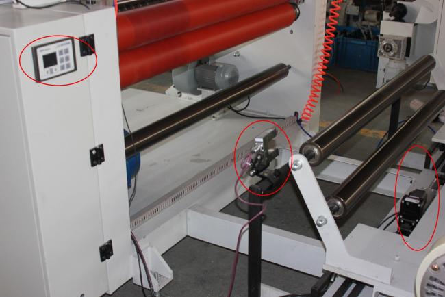 Label / sticker slitting and rewinding machine