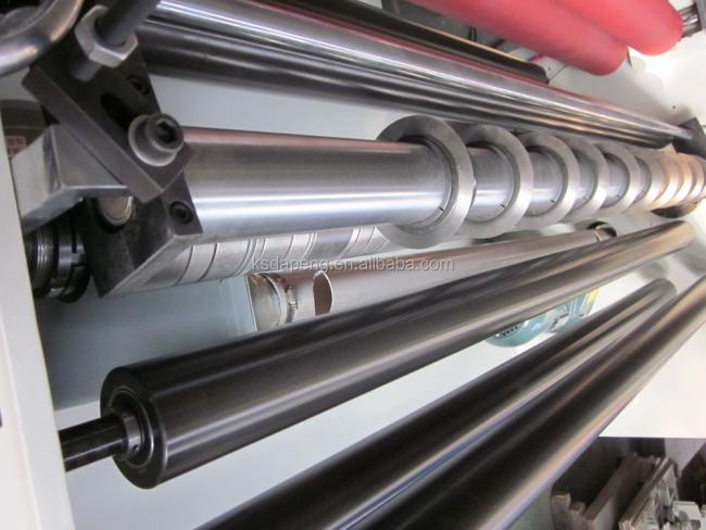 Automatic wallpaper slitting rewinding machine