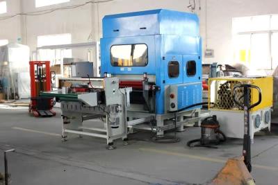 China Precision Components Die-cutting Machine with Adhesive Foam Label and Hydraulic Press for sale