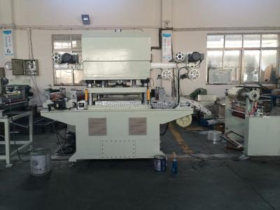 China Precision Components Die-cutting Machine with Adhesive Foam Label and Hydraulic Press for sale