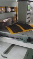 China Double Side Adhesive Laminating Machine for Packaging Carton Box and Plastic Fabric for sale