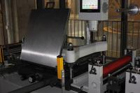China Automatic roll paper die cutting machine for sale