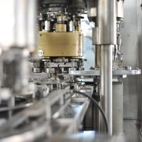 China 5000 CPH Automatic Canning Machine for Pineapple Juice 2in1 Filling Sealing Line for sale