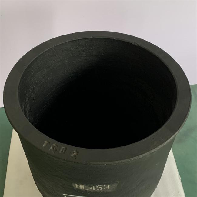 SiC Graphite Crucible side view showing cylindrical design