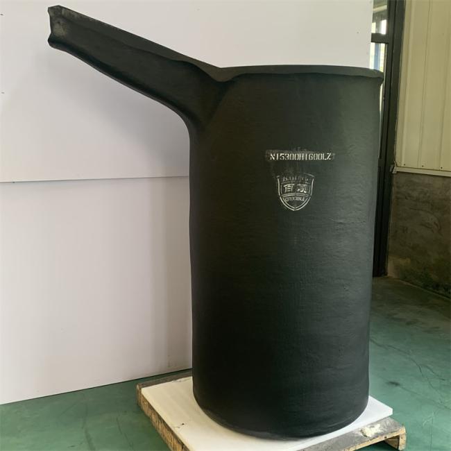 Silicon Carbide Graphite Crucible with pouring nozzle - side view