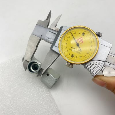 中国 12mmの雄型アダプタのコネクターを減らすメートル旋回装置のナットHo JIC 販売のため