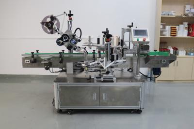 China Máquina de rotulagem para mercadorias personalizadas de dois lados e aplicador de etiqueta superior incluído à venda