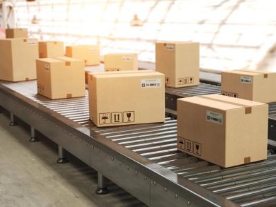 Cina 5000 set/mese Capacità di macchinari Macchina di etichettatura per soluzioni di imballaggio per scatole di cartone in vendita