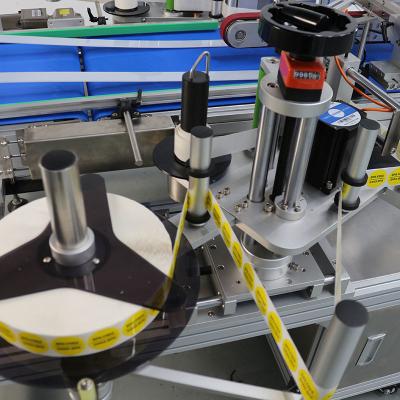 Cina Macchine a motore per l'etichettatura di angoli rotondi per componenti principali nelle opere di costruzione in vendita