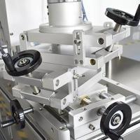 China Double Side Servo Sticker Labeling Machine for Flat Round Bottles 60mm Diameter for sale