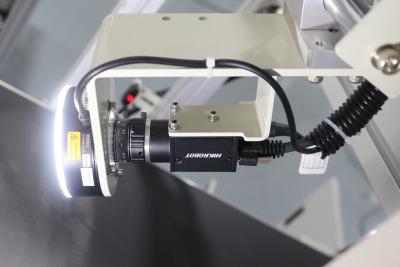 Cina Macchina di etichettatura e di etichettatura per materiali di imballaggio in carta a tipo di attrito completamente automatica in vendita