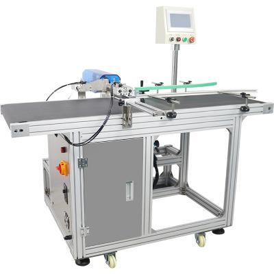 China 120 KG Capacity Side Soft Card Suction Blowing Labeling Machine for Fragile Products for sale