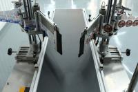 China Automatic Double Side Labeling Machine 220V 1600W for Oval Square Bottles for sale