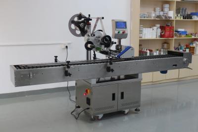 China Cartões Tipo de Embalagem Garrafa Redonda Pequena Máquina de rotulagem para frasco de frasco à venda
