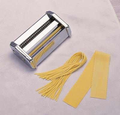 China Home Dough Stainless Steel Double Hand - Operated Pasta Cutter Machine, Attachment for sale