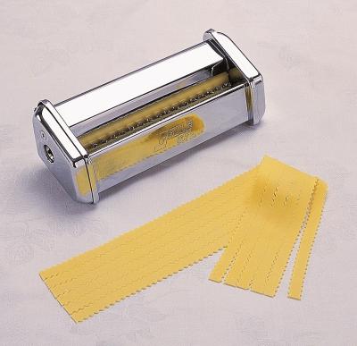 China Shule Homemade Stainless Dough Cutter Machine For Making Fresh Pastas / Noodles for sale