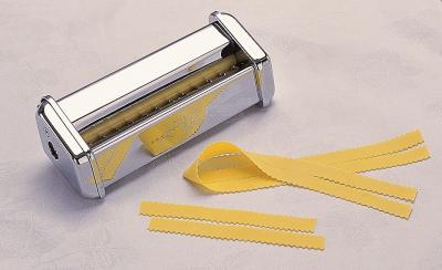 China OEM Shule Stainless Steel Pasta Cutter Machine, Attachment For Making Smooth, Wavy Pasta for sale