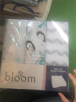 China 120 * 120cm Baby Swaddle Blankets , Customized Monkey Bamboo Baby Muslin Blanket for sale