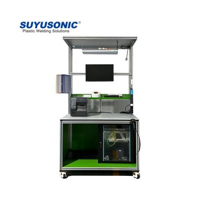 China Línea de producción automática de colector de admisión con voltaje de 220V, capacidad de 100-110S/1PCS e inserción en caliente de tuercas de cobre en venta