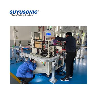 China Línea de soldadura de ensamblaje automatizada con soldadura ultrasónica Línea de producción de filtros de aceite personalizable con 1 año de garantía en venta
