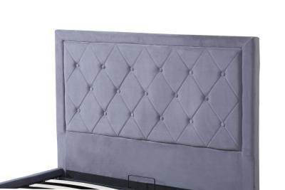 China Odm 1.6x2m Queen Size Platform Bed Bedroom Furniture Upholstery Fabric Velvet for sale