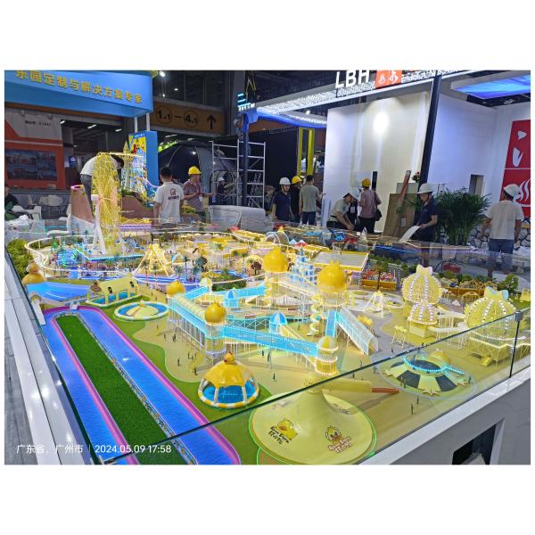 Quality 1:150 Amusement Park Models LED Lighting Model Theme Park Customized for sale