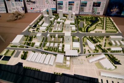 China Architectural model urban block layout with mixed-use buildings, detailed green spaces and traffic planning for sale